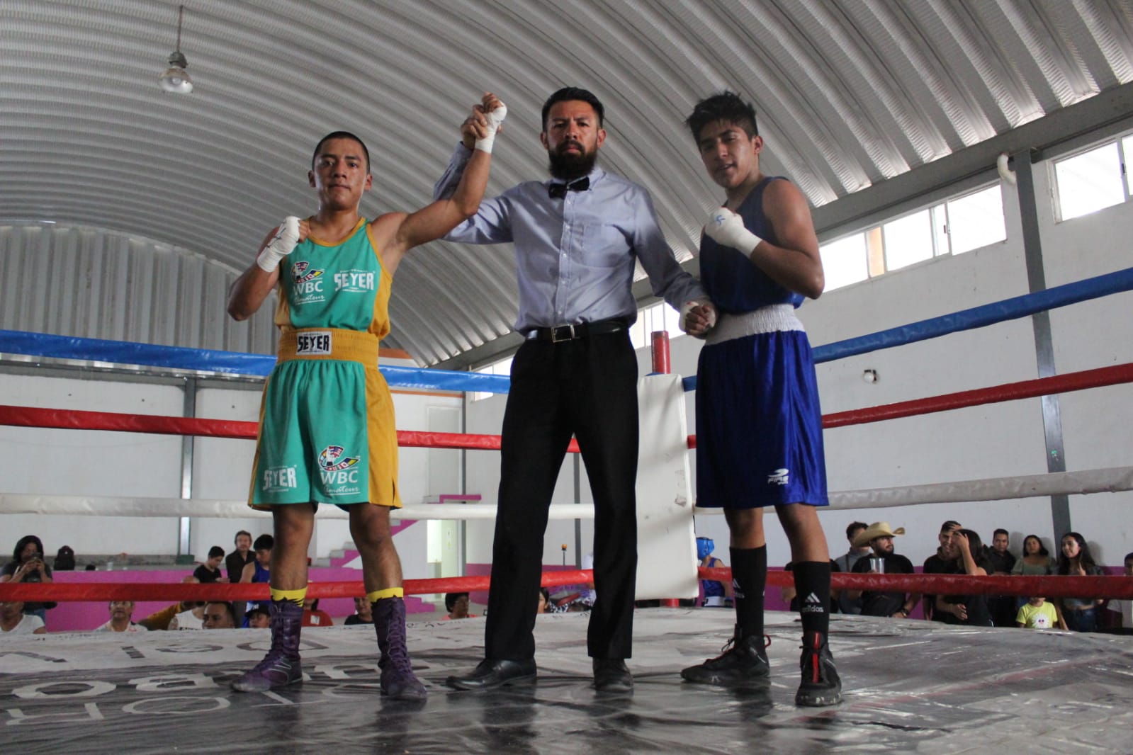 Domingo de boxeo en Hidalgo – RINCÓN ROJO